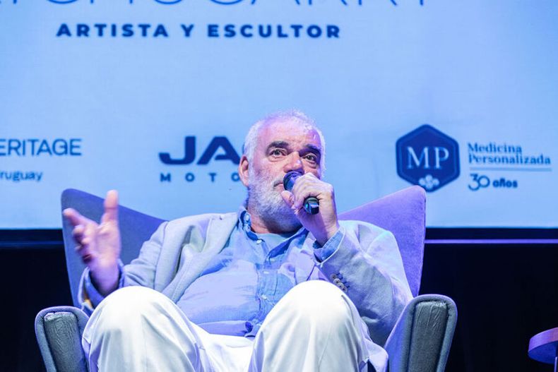 El escultor Pablo Atchugarry abrió el ciclo de After Culturales de Búsqueda