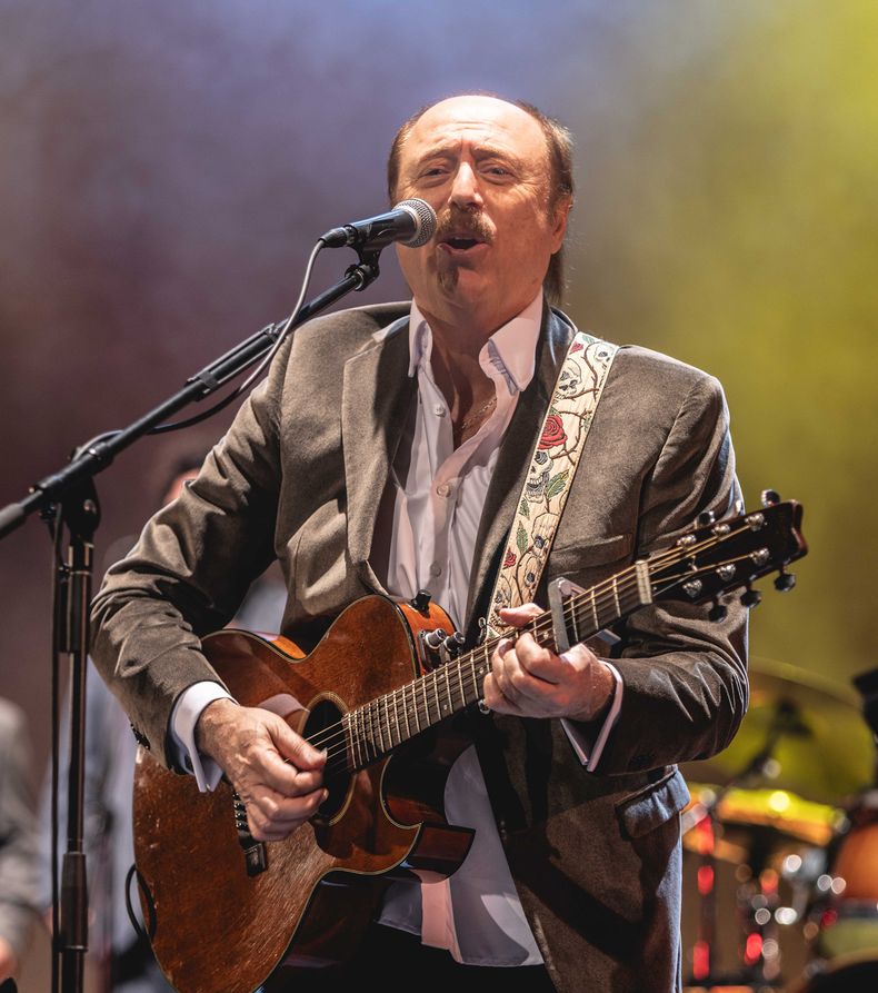 Jaime Roos: “El Nobel a Bob Dylan estuvo mal dado”