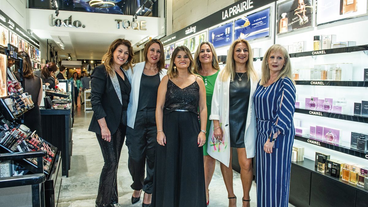 Perfumería Todo y la marca Toqe inauguraron un local en la calle 20