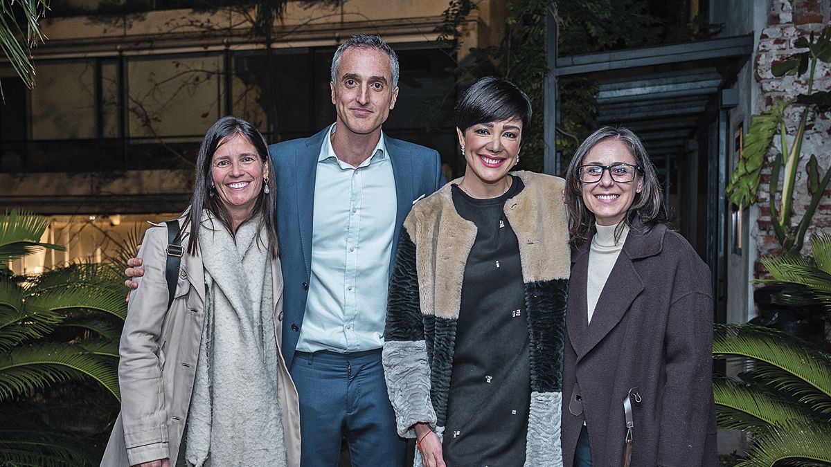 La Fundación Rostros­ dio su primera charla del año en Magnolio Sala­