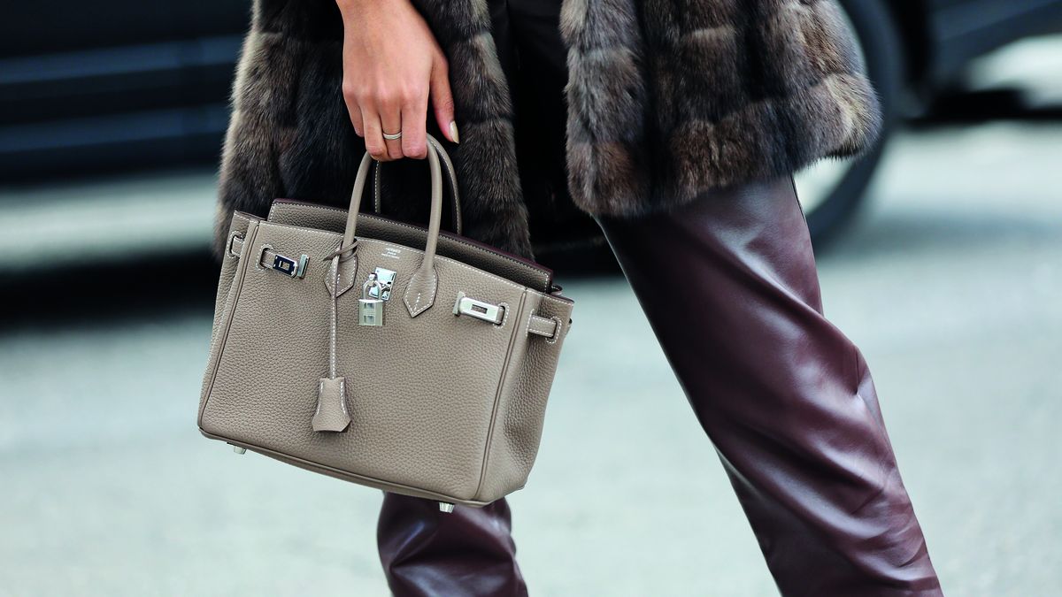 Las carteras más icónicas de la historia y cómo llegaron a ser objetos ...