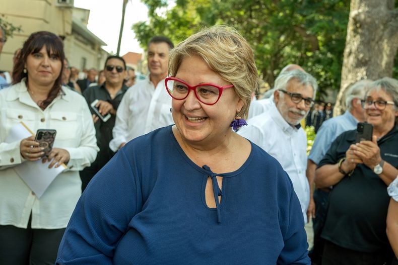 Lazo pedirá al presidente del Instituto Antártico Uruguayo que renuncie ...
